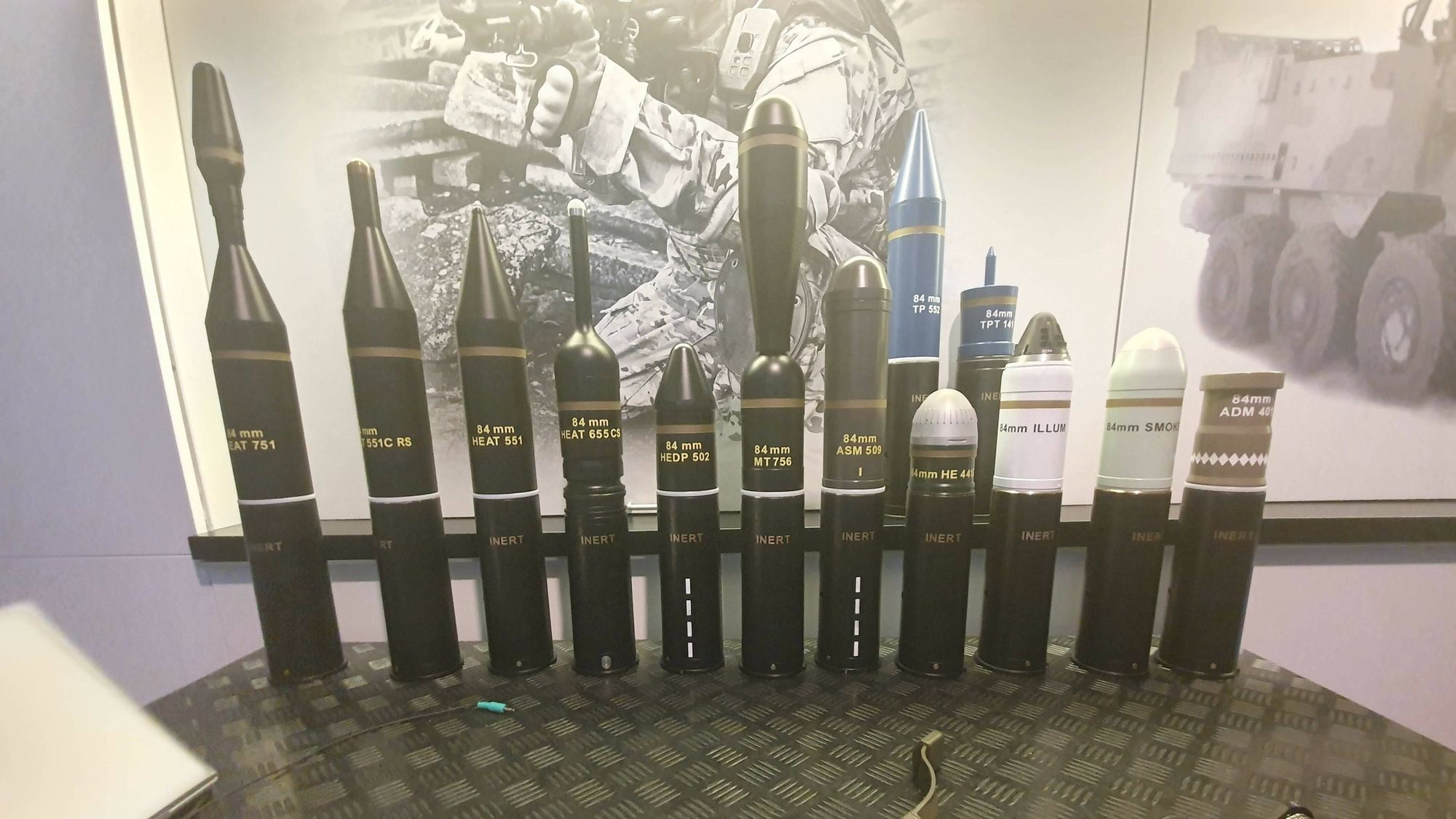 Norge kjøper inn ny programmerbar ammunisjon til sine nye Carl-Gustaf-kanoner - Tu.no